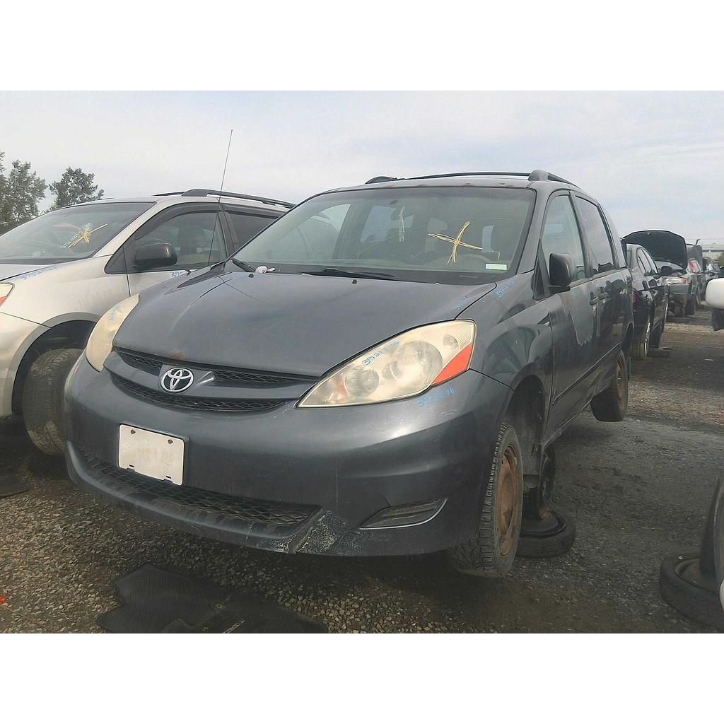 TOYOTA SIENNA 2006 - Kenny U-Pull