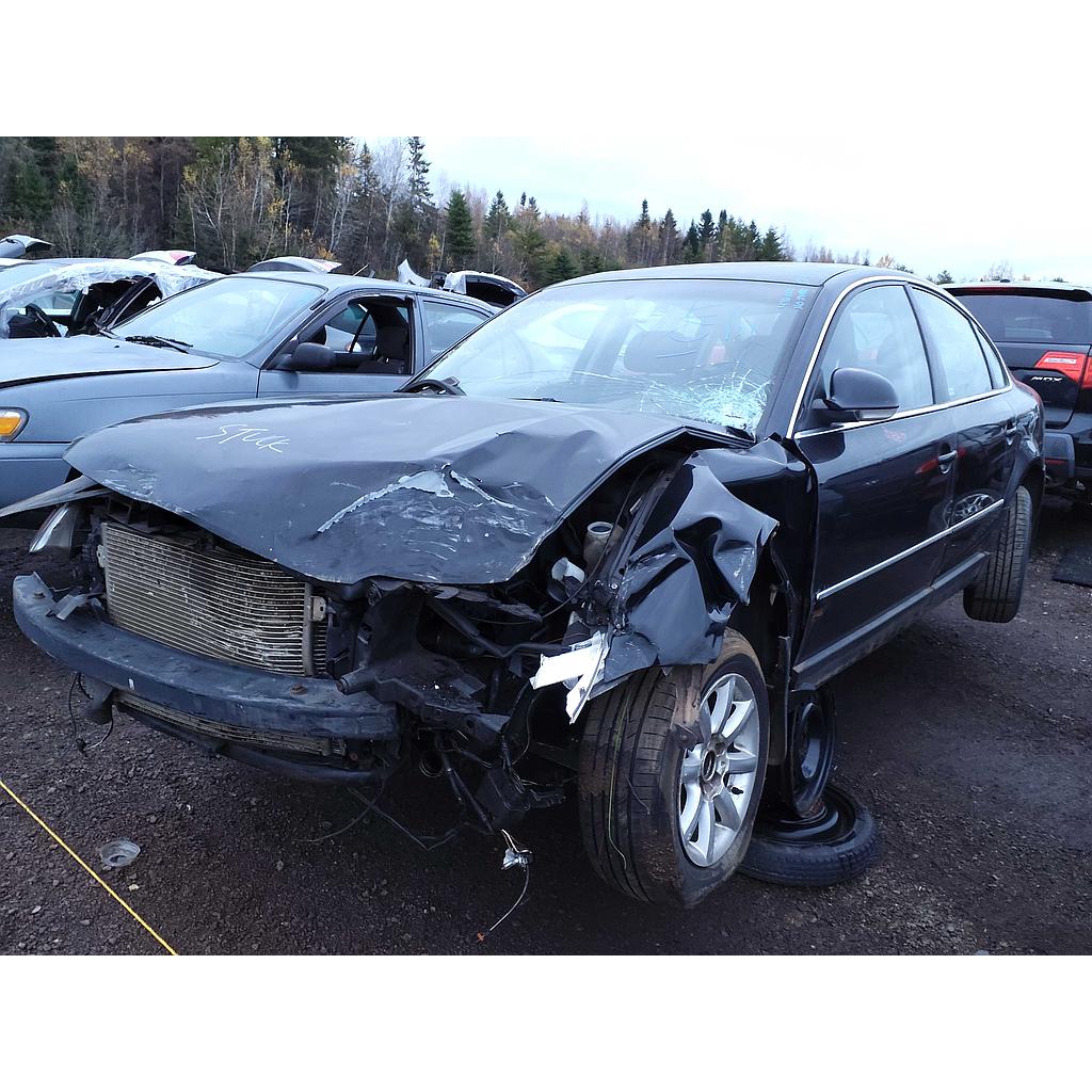 VOLKSWAGEN PASSAT 2004 | Moncton | Kenny U-Pull