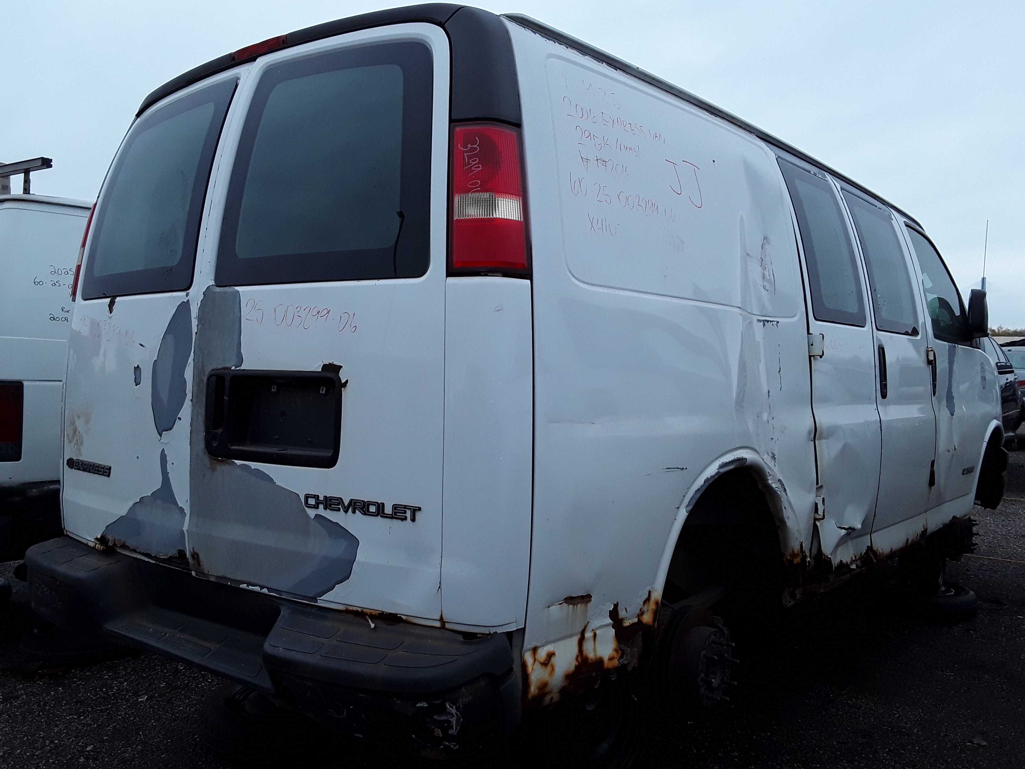 CHEVROLET EXPRESS VAN 2006 | Windsor | Kenny U-Pull
