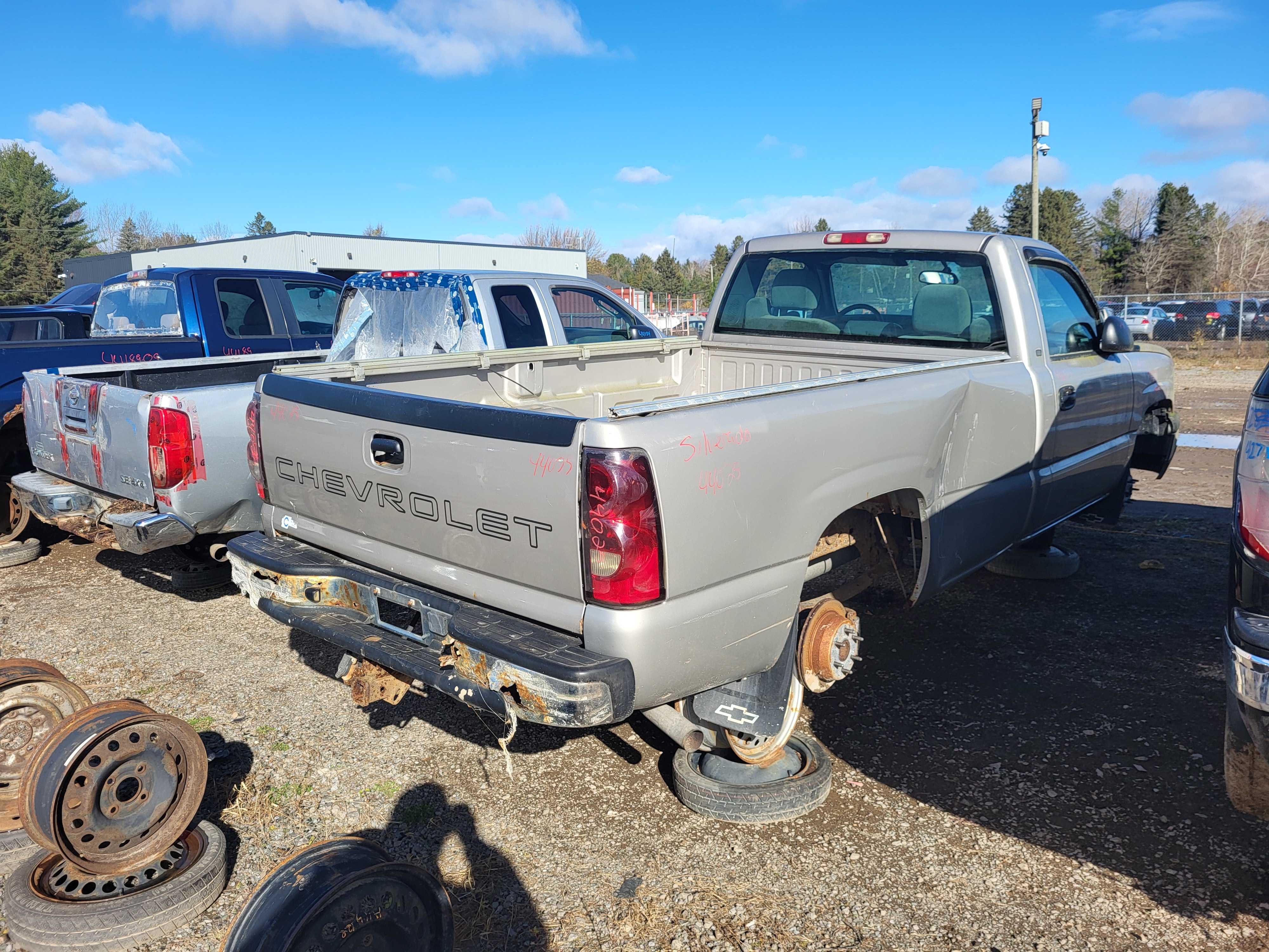 CHEVROLET SILVERADO 1500 2004 | Trois-Rivières | Kenny U-Pull