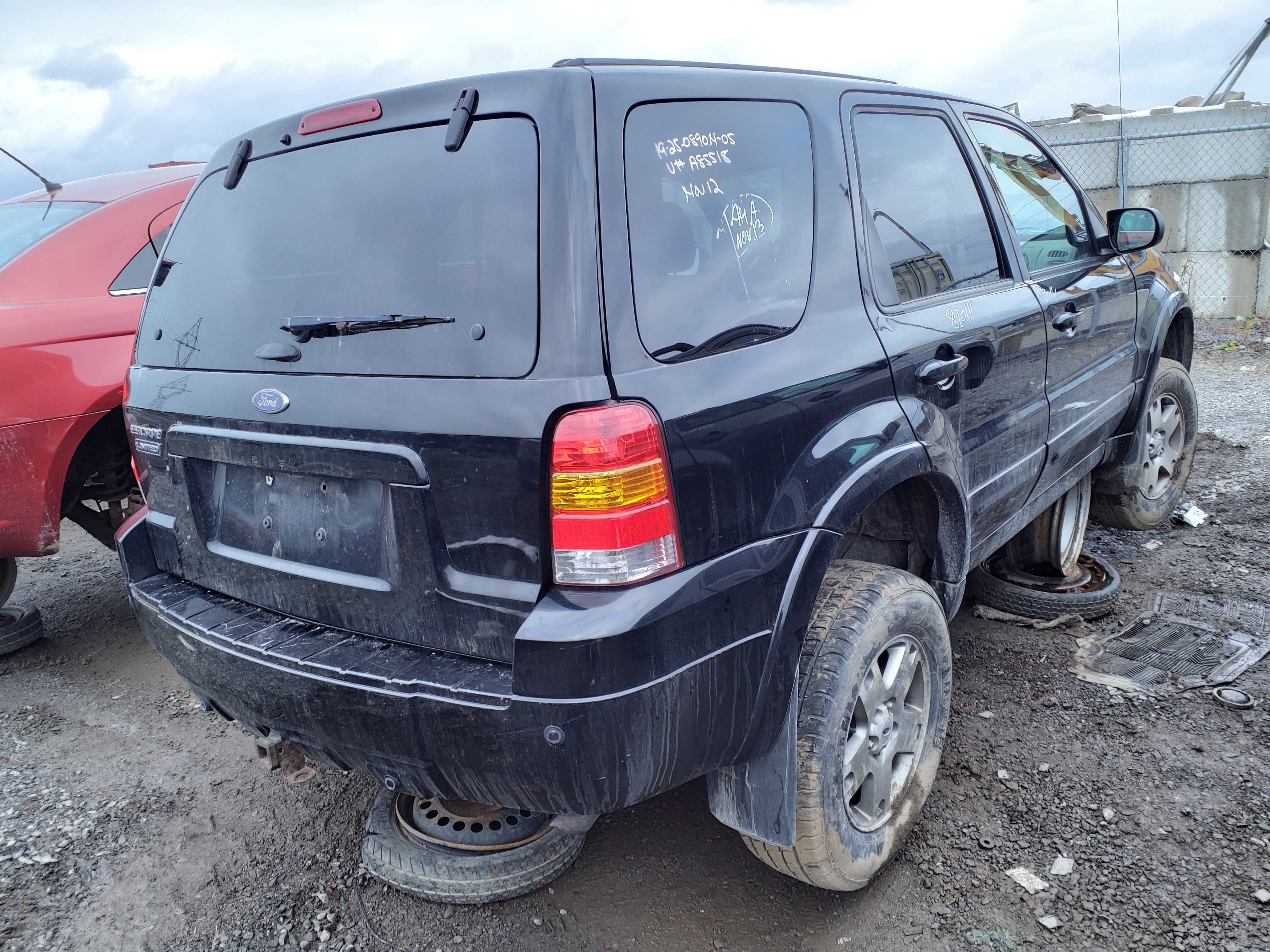 FORD ESCAPE 2005 | Ottawa | Kenny U-Pull