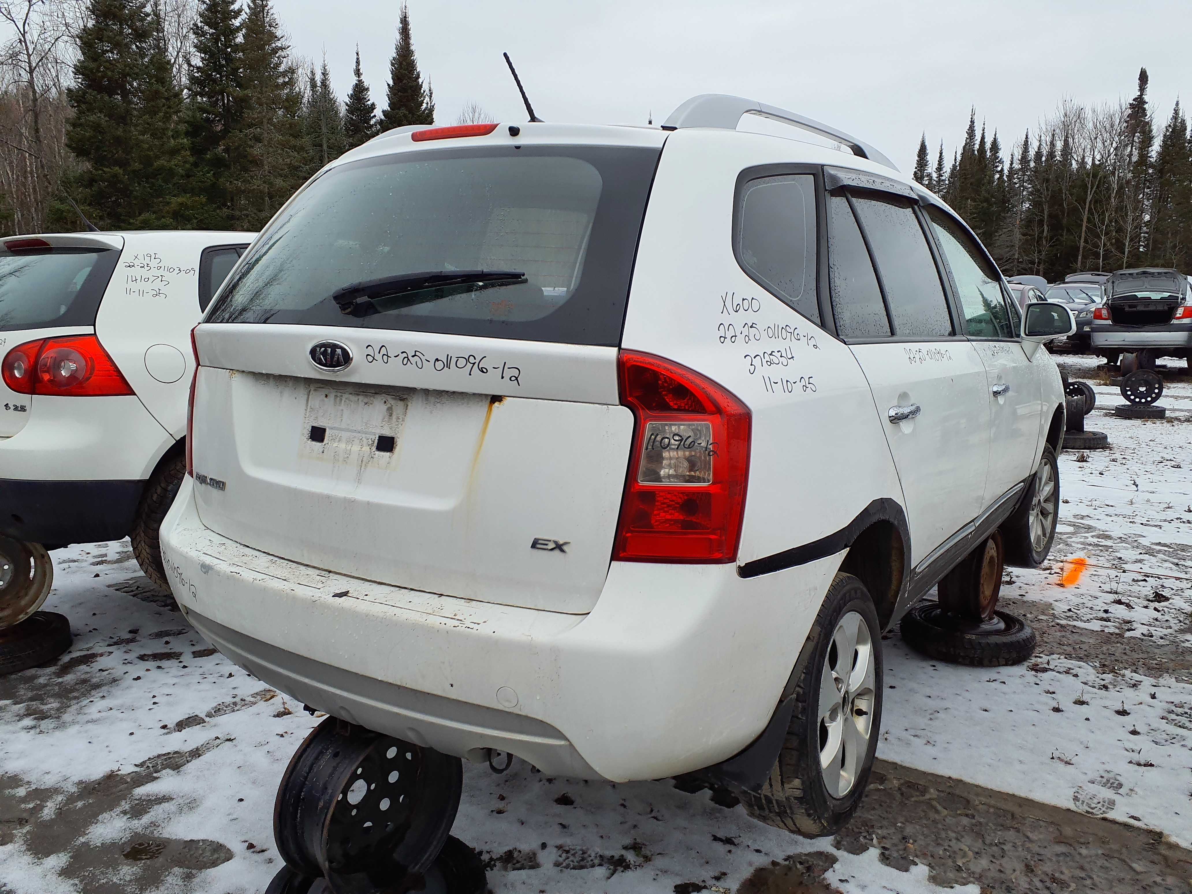KIA RONDO 2012 | NorthBay | Kenny U-Pull