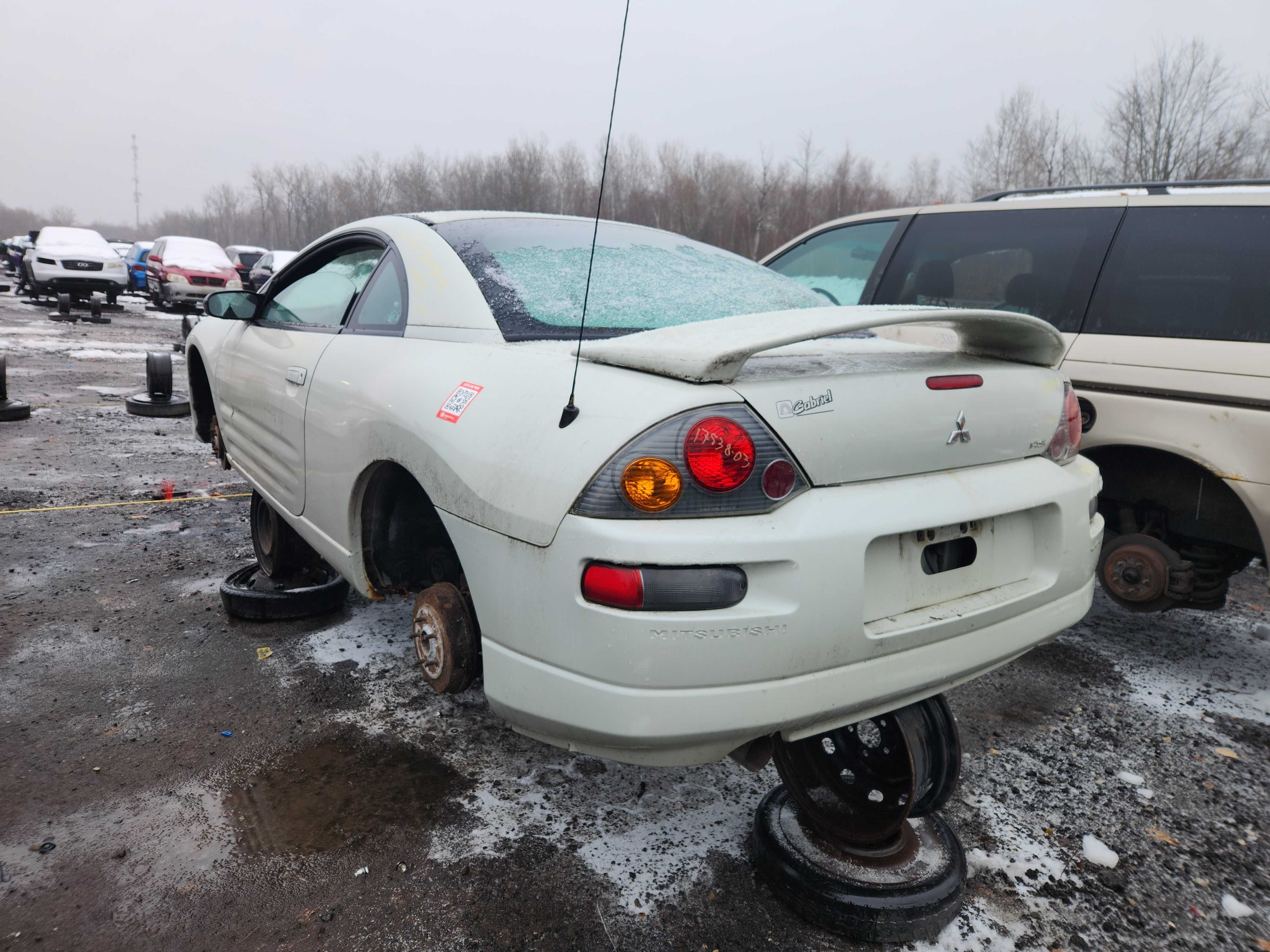 MITSUBISHI ECLIPSE 2003 | St-Lazare | Kenny U-Pull