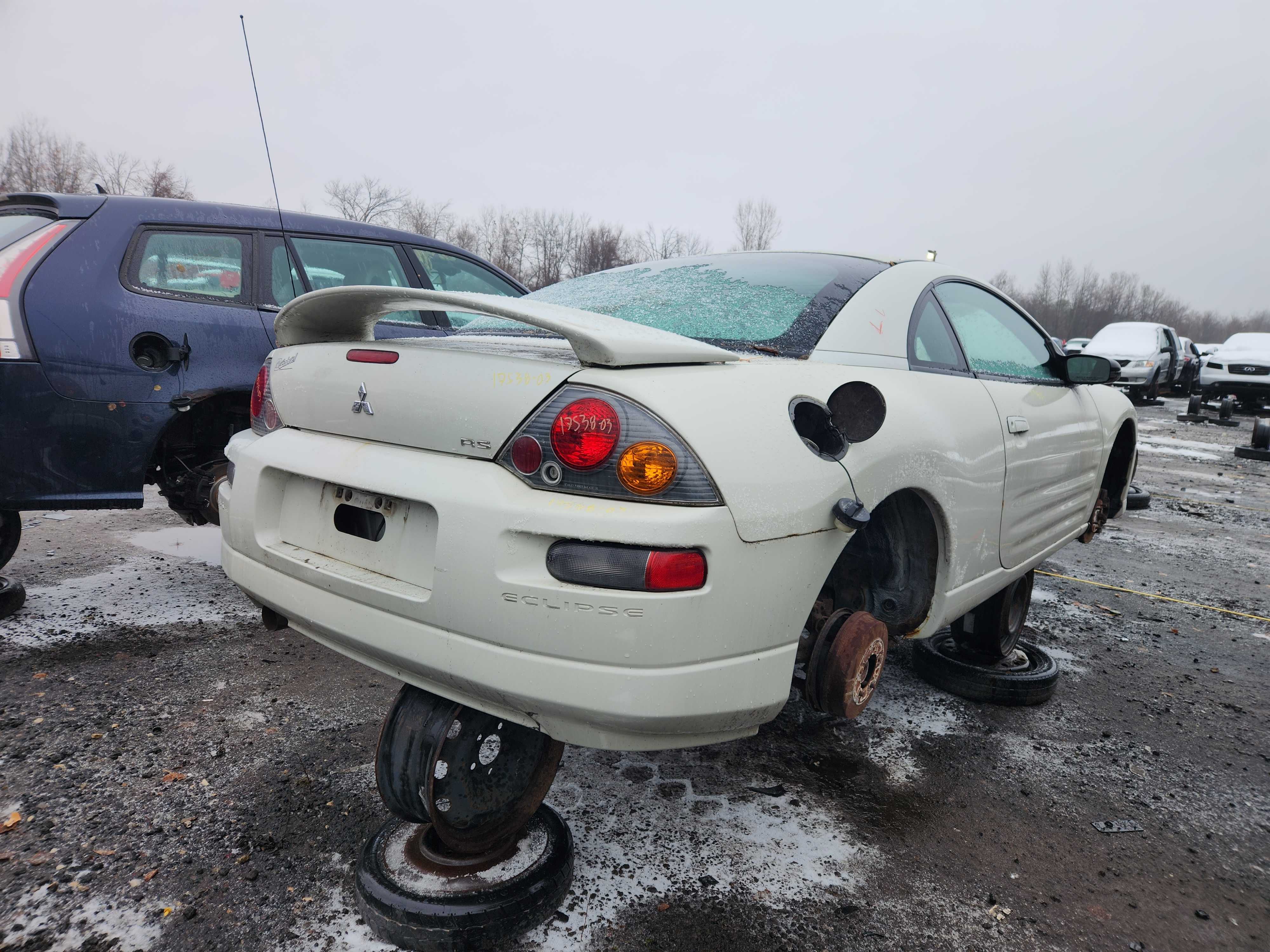MITSUBISHI ECLIPSE 2003 | St-Lazare | Kenny U-Pull