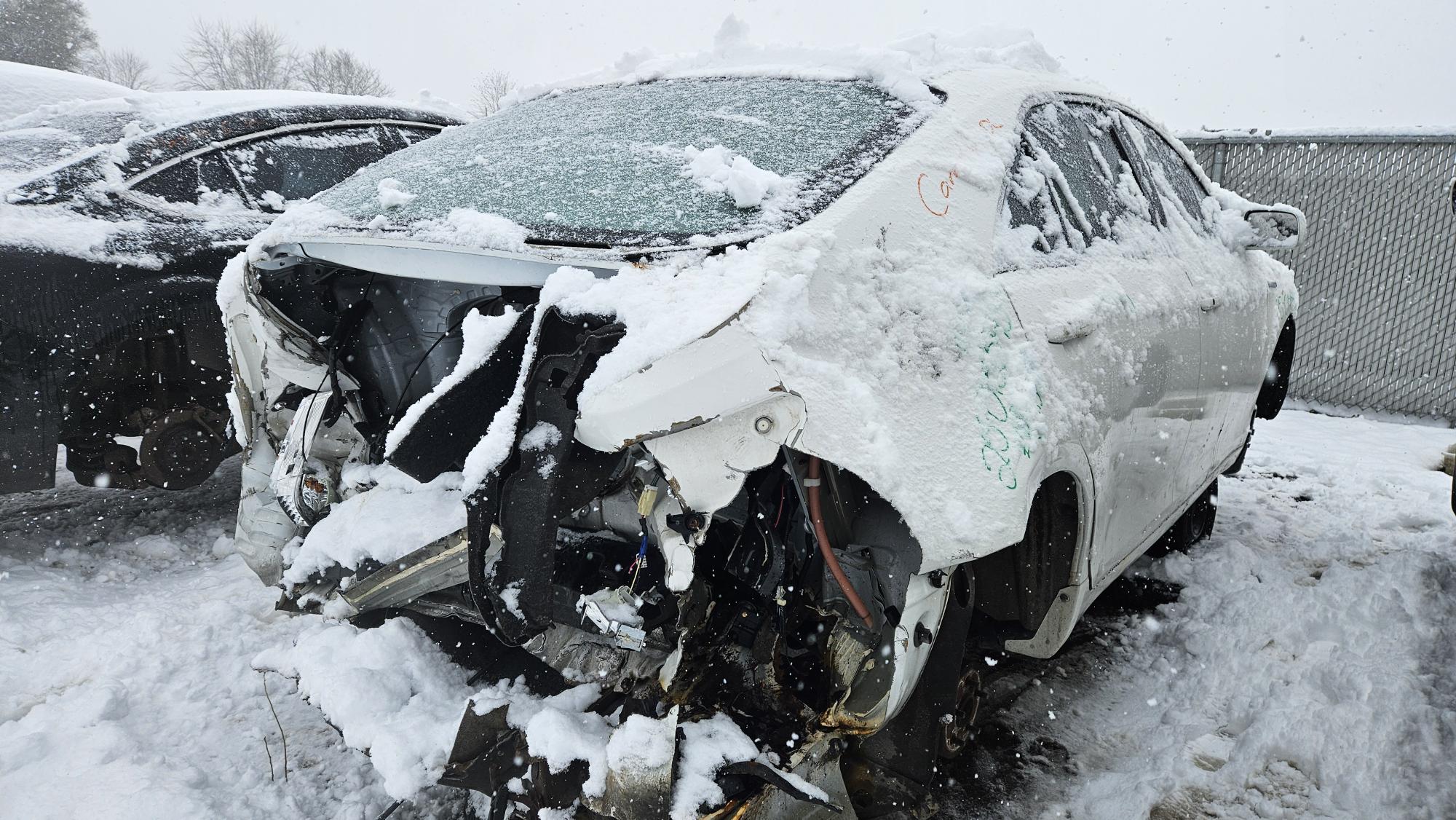 TOYOTA CAMRY 2010 | London | Kenny U-Pull