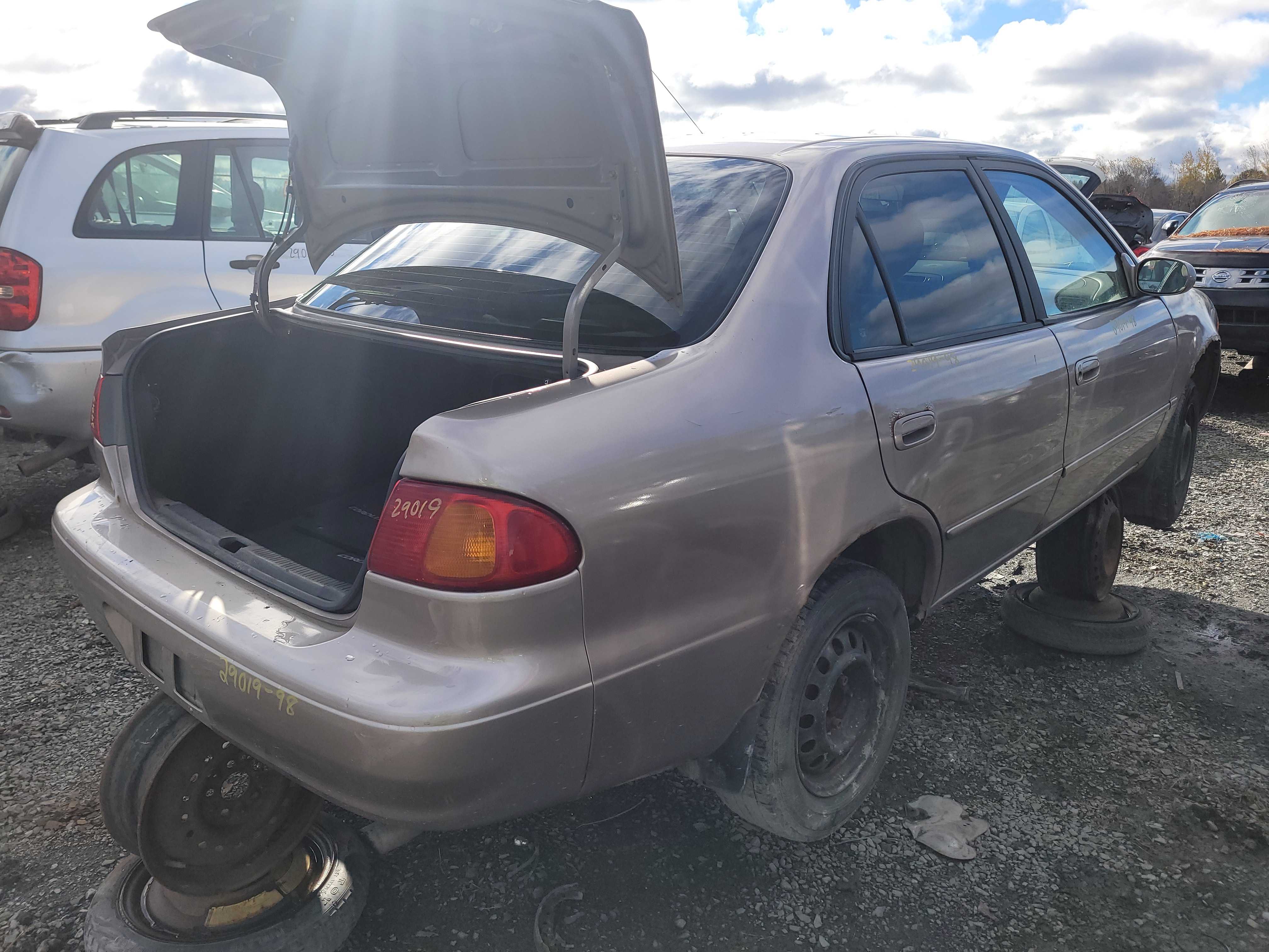 TOYOTA COROLLA 1998 | Drummondville | Kenny U-Pull
