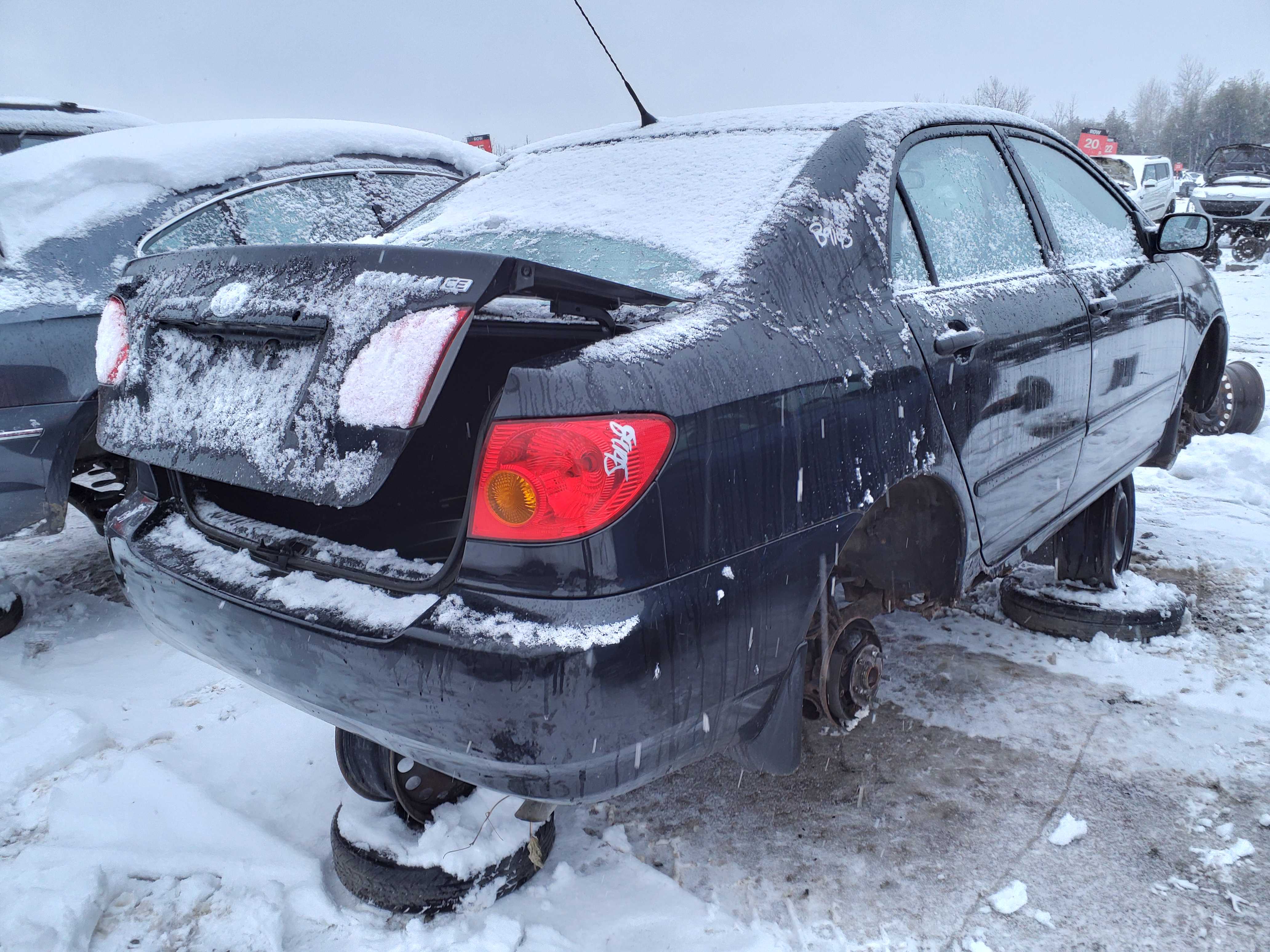 TOYOTA COROLLA 2004 | Ottawa | Kenny U-Pull