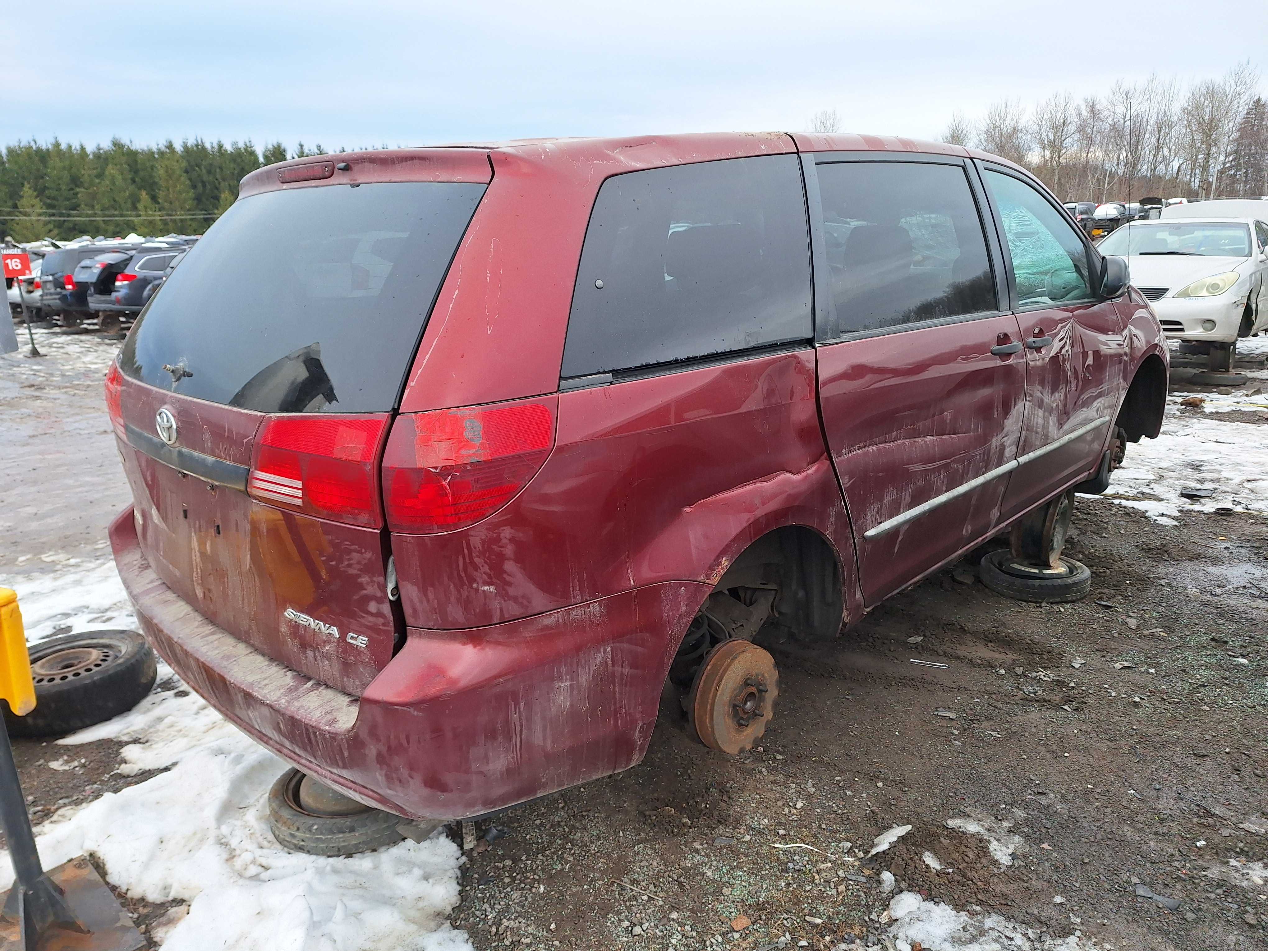 TOYOTA SIENNA 2005 | St-Augustin | Kenny U-Pull