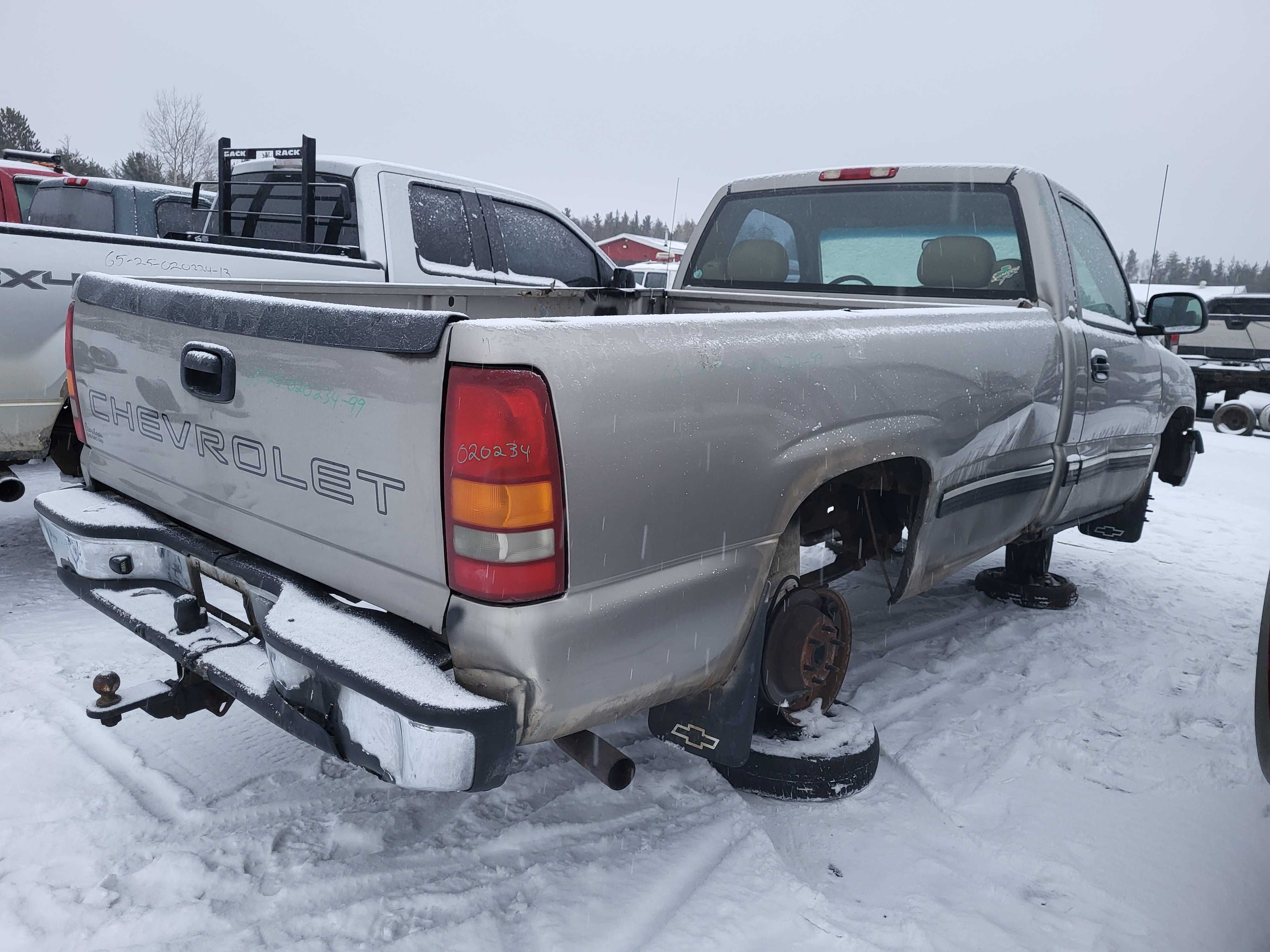 CHEVROLET SILVERADO 1500 1999 | Sudbury | Kenny U-Pull