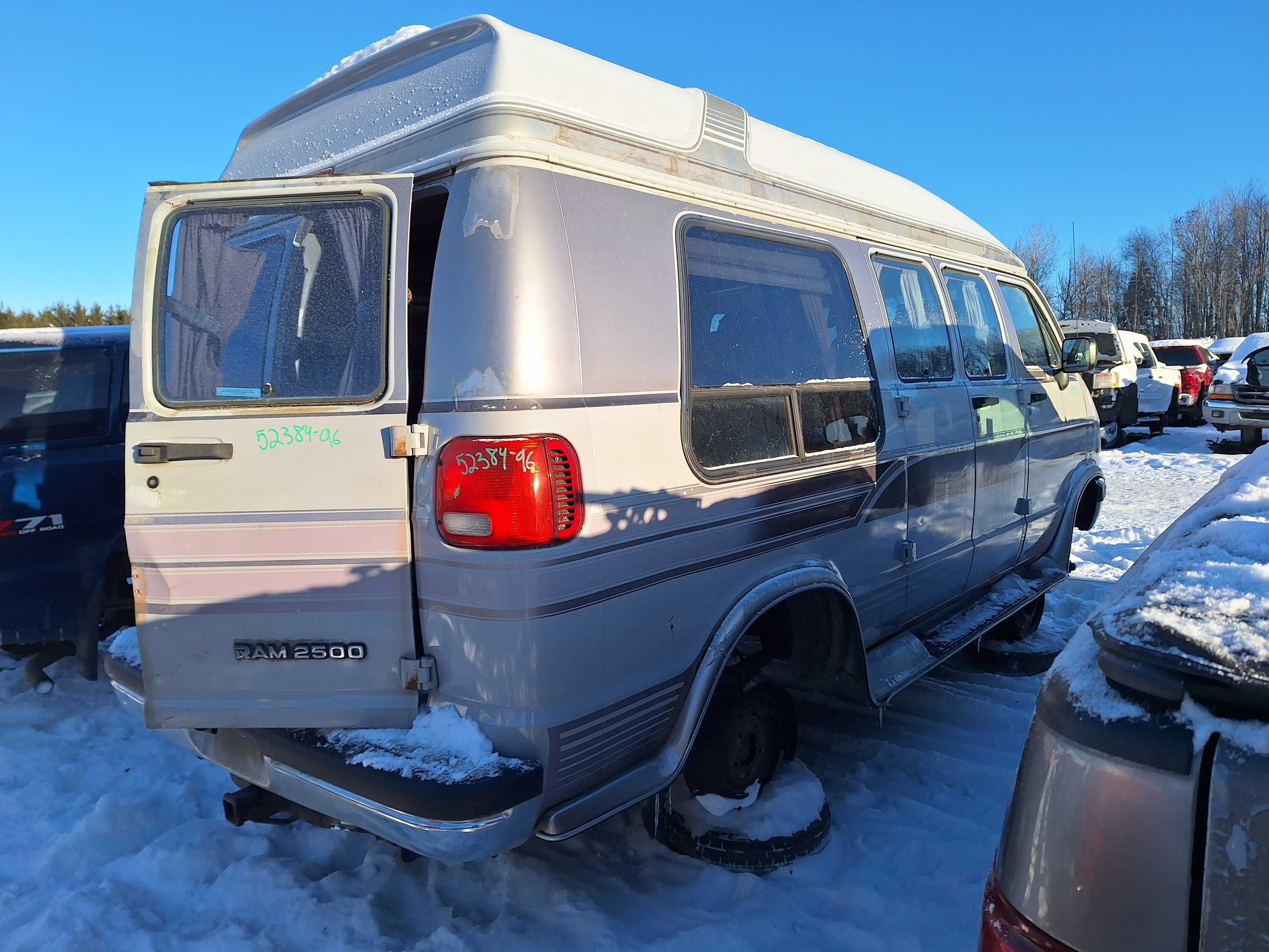 DODGE RAM VAN 1996 | St-Augustin | Kenny U-Pull
