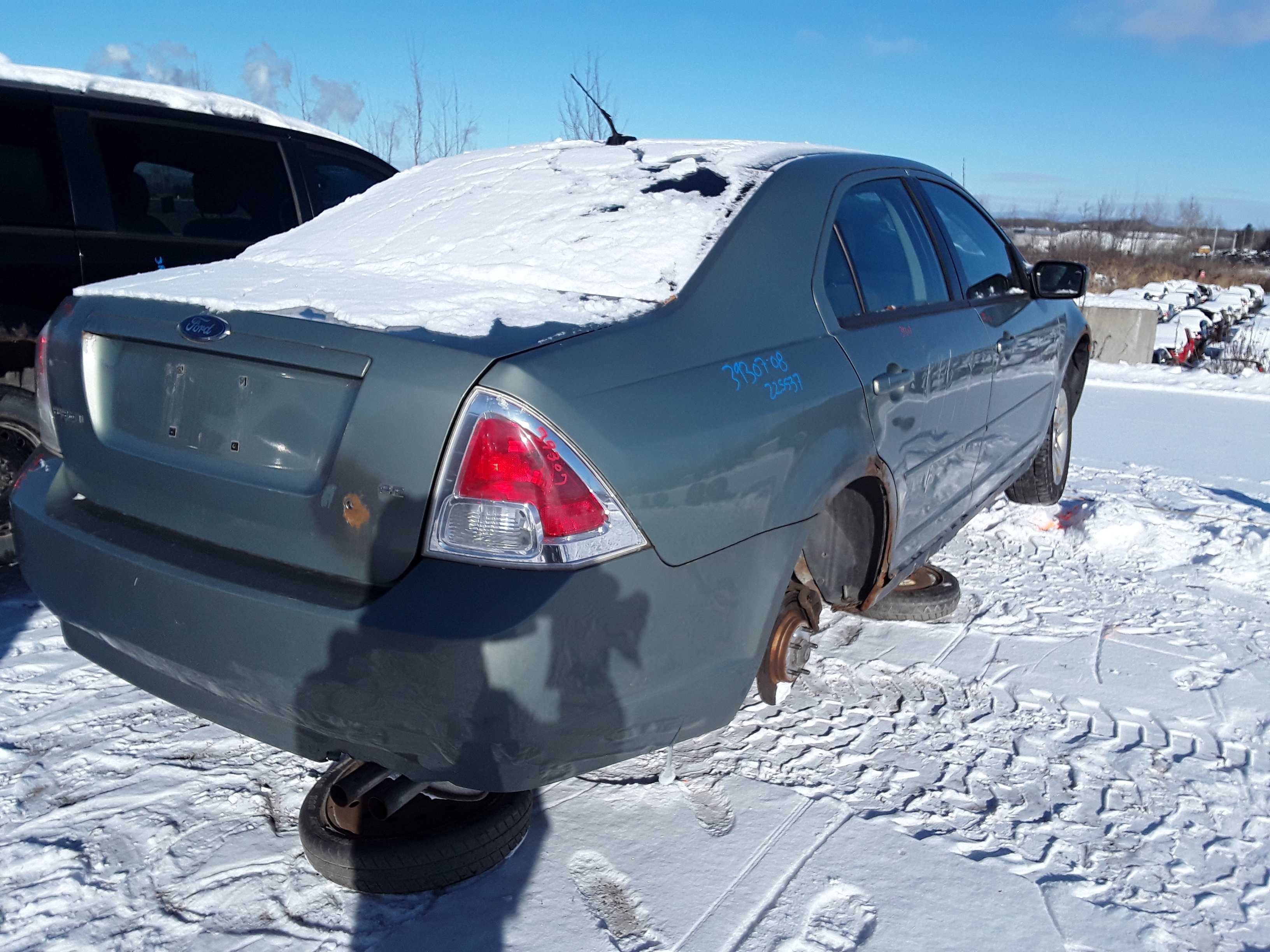 FORD FUSION 2008 | Levis | Kenny U-Pull