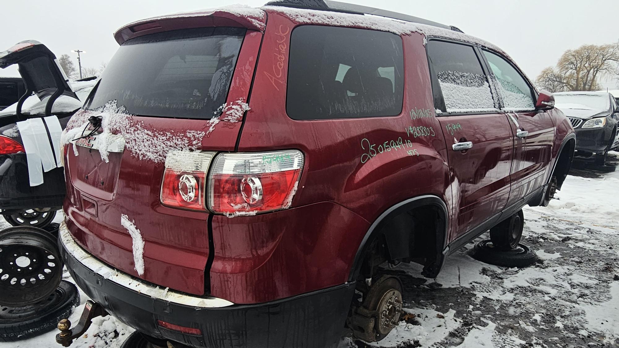 GMC ACADIA 2010 | London | Kenny U-Pull