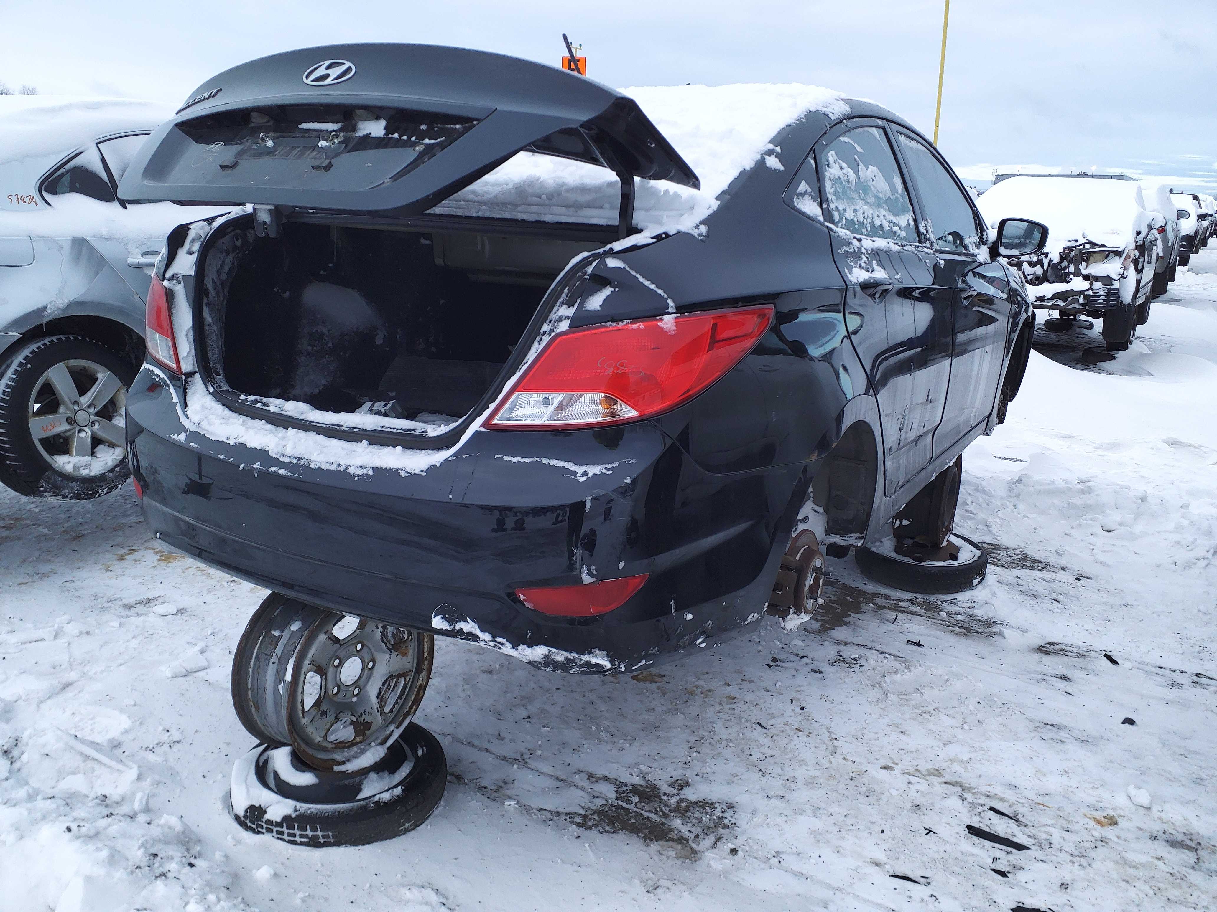 HYUNDAI ACCENT 2016 | LaPrairie | Kenny U-Pull