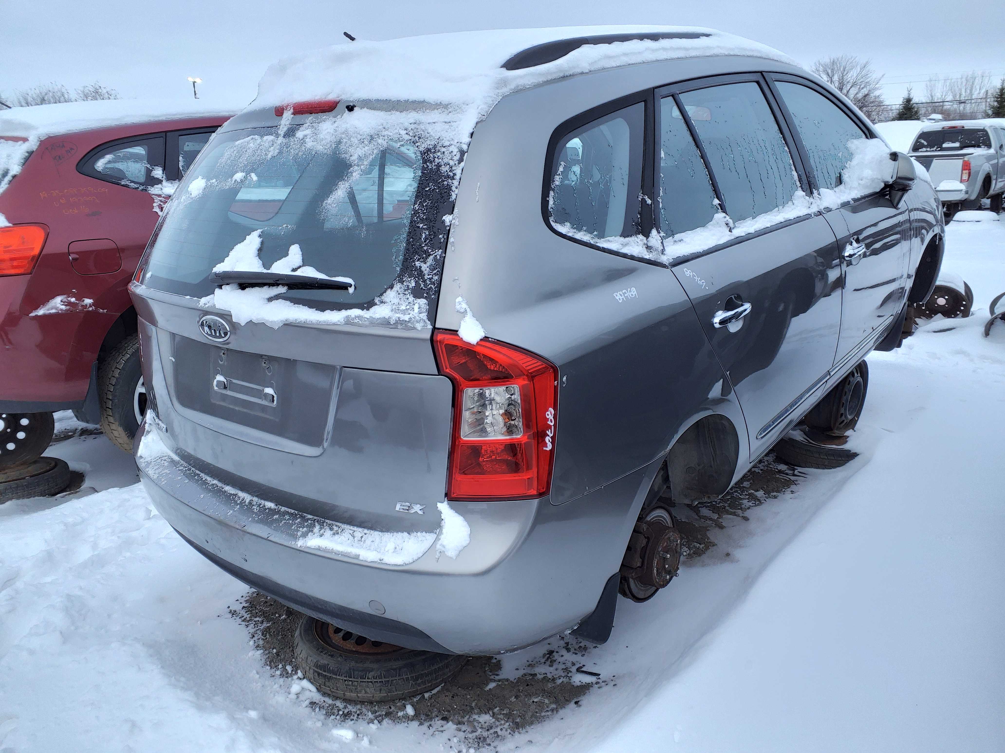 KIA RONDO 2010 | Ottawa | Kenny U-Pull