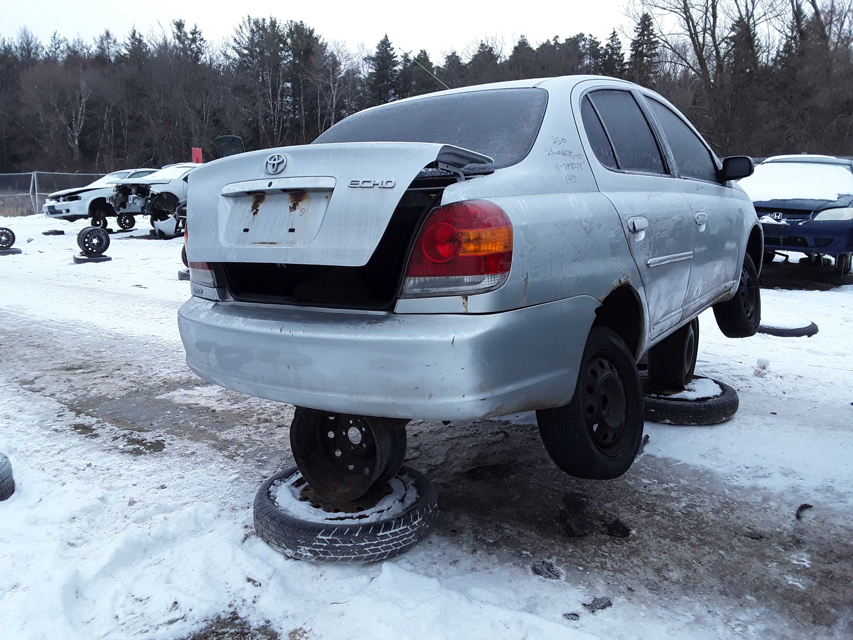 TOYOTA ECHO 2005 | Newmarket | Kenny U-Pull